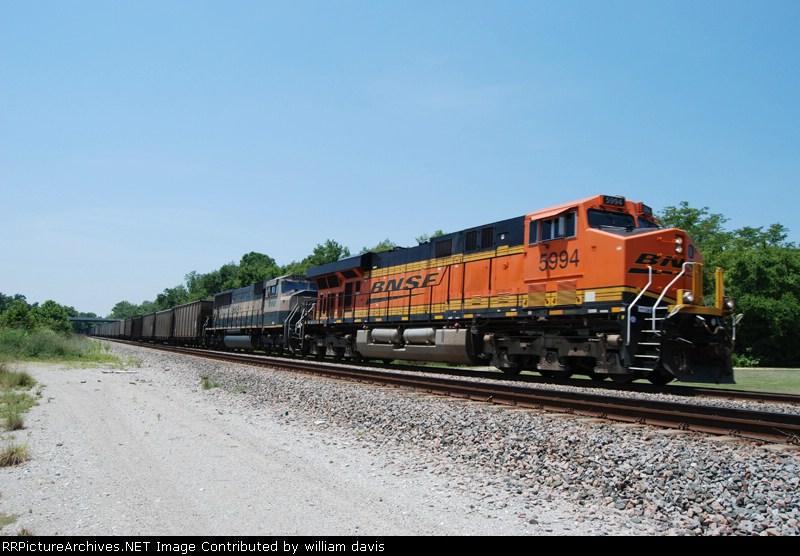BNSF'S Thayer Sub
